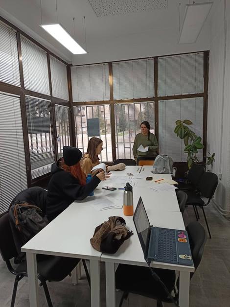 Théâtre au CEF de Skopje